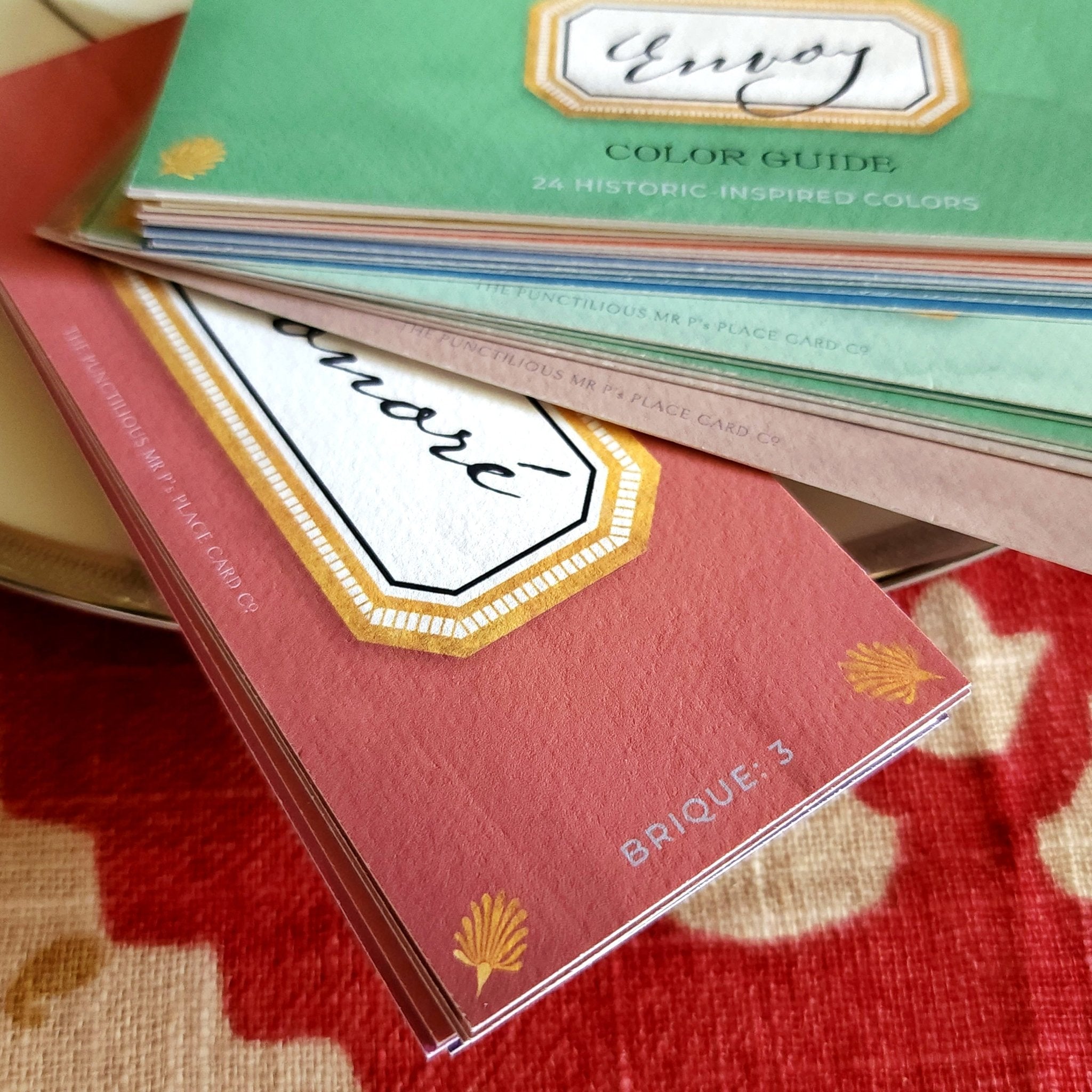 Set/ 24 Color Guide Classics for Envoy place cards