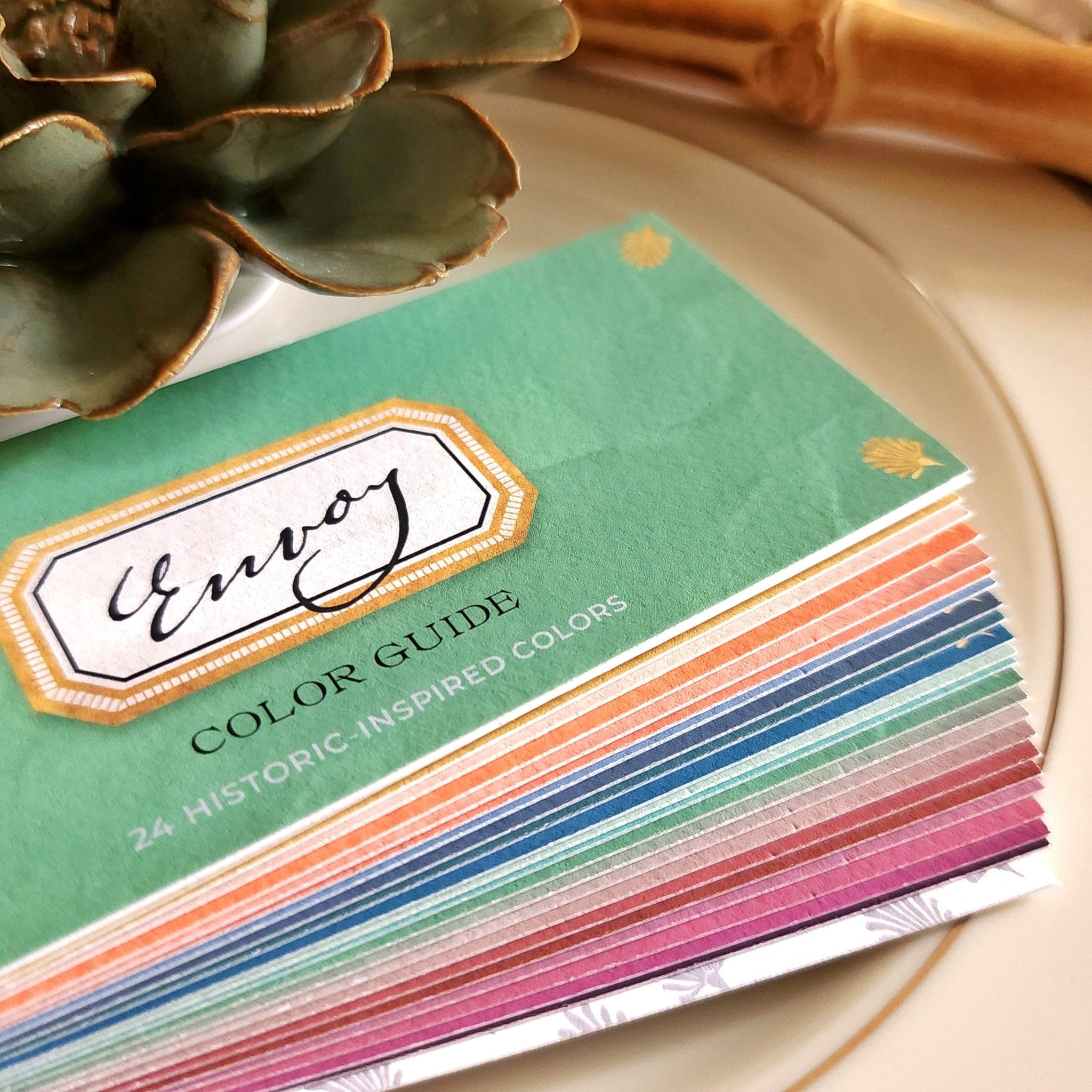 Set/ 24 Color Guide Classics for Envoy place cards